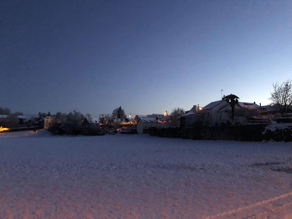 Situation sur le village après les chutes de neige d'hier soir ...